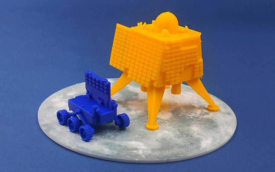 Buy Chandrayaan 3 | Lander & Rover Scale Model - Mini Online - VYOM ...
