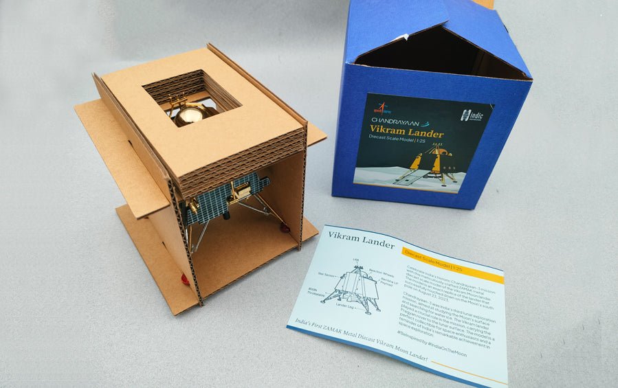 Buy Chandrayaan 3 | Diecast Vikram Lander Scale Model Online - VYOM ...