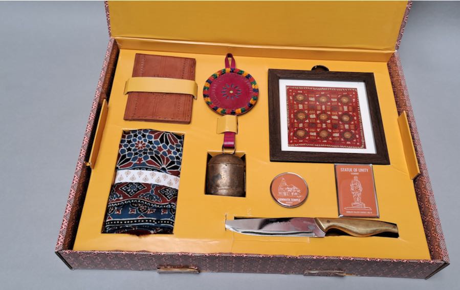 Buy Gujarat Art & Craft Collection | Gift Box Online Indic Inspirations